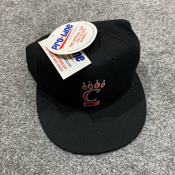 ProLine | Accessories | Vintage Proline Uc Bearcats Fitted Baseball Cap ...